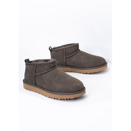 Buty zimowe damskie brązowe UGG W CLASSIC ULTRA MINI Sneaker Peeker Buty zimowe damskie brązowe UGG W CLASSIC ULTRA MINI Sneaker Peeker