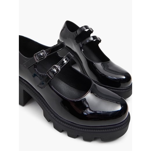 Cropp - Lakierowane buty Mary Jane Czarny Cropp - Lakierowane buty Mary Jane Czarny