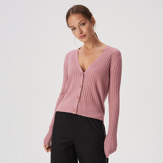 Sweter damski Sinsay różowy z dekoltem w literę v