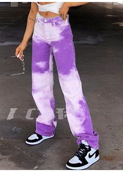 Fioletowe spodnie damskie, wiosna 2021 w Domodi